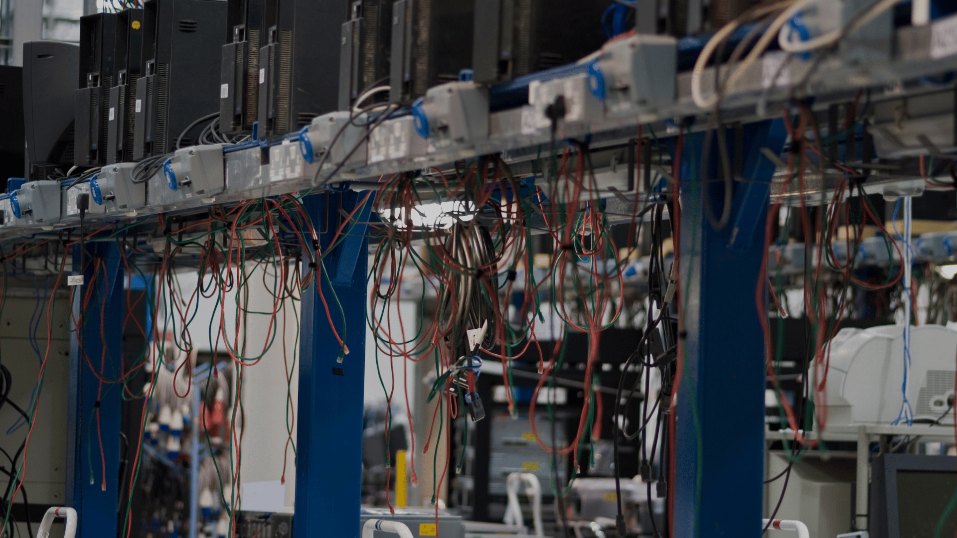 6 Ways Electronics Manufacturers Can Improve Equipment Availability ...